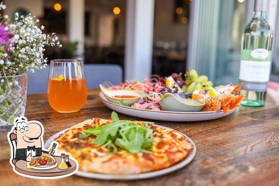 Sassafras Yamba, 2/16 Yamba St in Yamba - Restaurant menu and reviews
