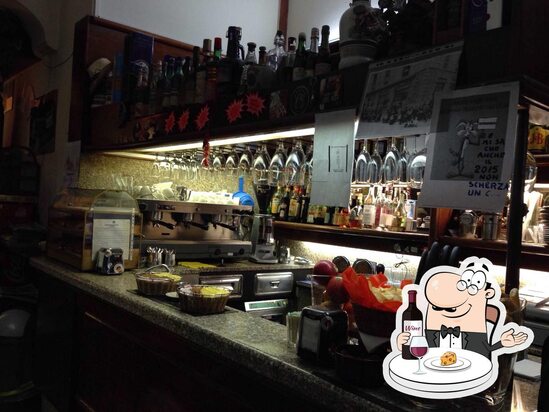 Momus Bar, Milan - Restaurant menu and reviews