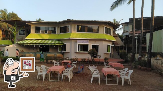 CHEERS BAR, Chiplun - Restaurant menu, prices and reviews