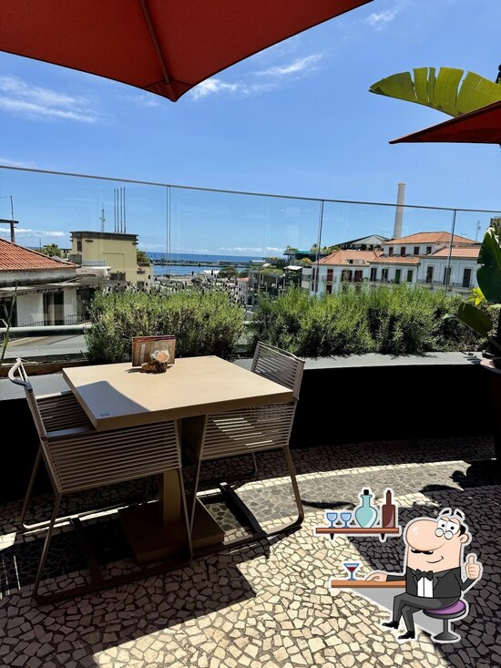 Three House Restaurant, Funchal - Restaurant menu, prices and reviews