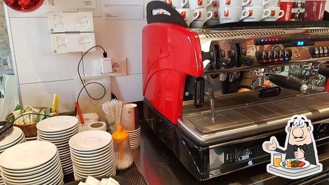 Barney's Caffe, Pula - Restaurant reviews