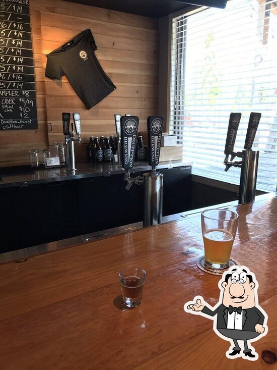 Menu at Barn Door Brewing, Dundee