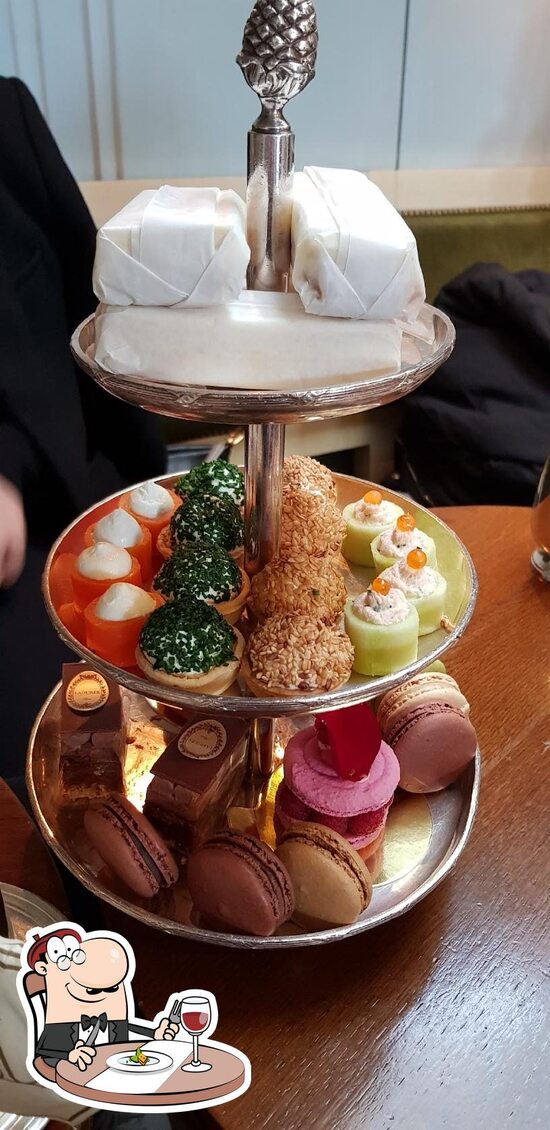 Ladurée, 1 The Mkt in London - Restaurant menu and reviews