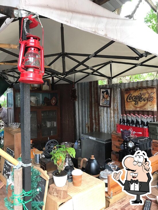 Deep Root Cafe, Bangkok - Restaurant menu, prices and reviews
