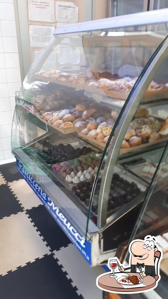 Pasticceria Meucci di La Monaca Michele, Gaggiano - Recensioni del ...