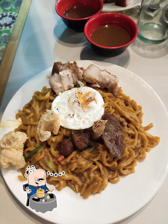 Kwatogs Lipa Lomi House Inosluban Branch restaurant, Lipa - Restaurant ...