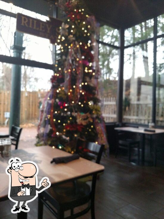 Riley Street Station, East Aurora - Restaurant menu, prices and reviews