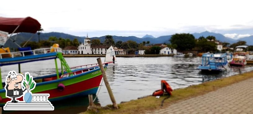 Família Maluca SP pub & Bar, Paraty