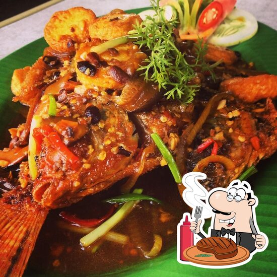 Telaga Barombong, Makassar - Restaurant reviews
