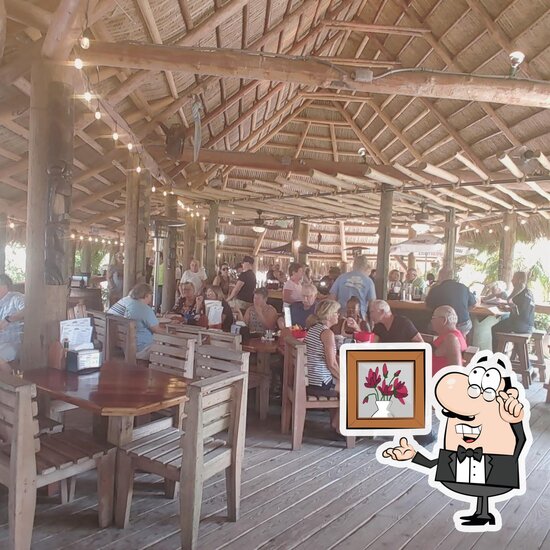 Good Spirits Lounge in Okeechobee - Restaurant menu and reviews