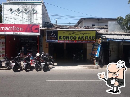 Carta de Kopi konco akrab, Surabaya