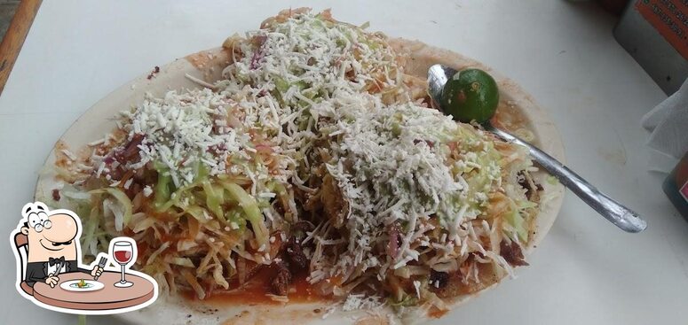 Restaurante Sopes Padilla Sucursal Del Bosque, Guasave - Opiniones del ...