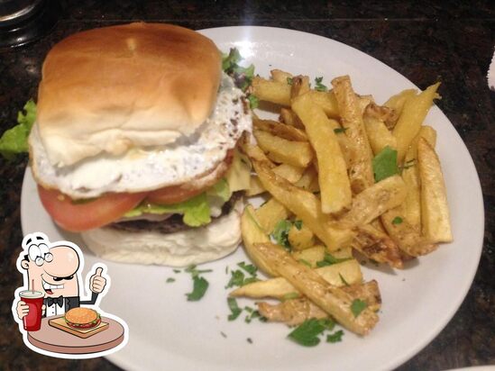 Maverick Café y Bar, Martínez - Restaurant reviews