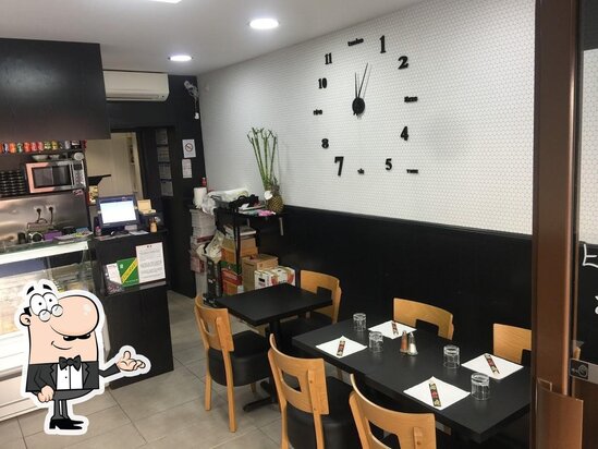 Menu at Simple eat restaurant, Versailles