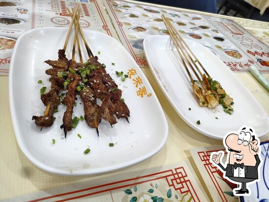 Restaurante กันเอง 夜来香 Ye Lai Xiang (สาขาห้วยขวาง 辉煌店), Bangkok ...