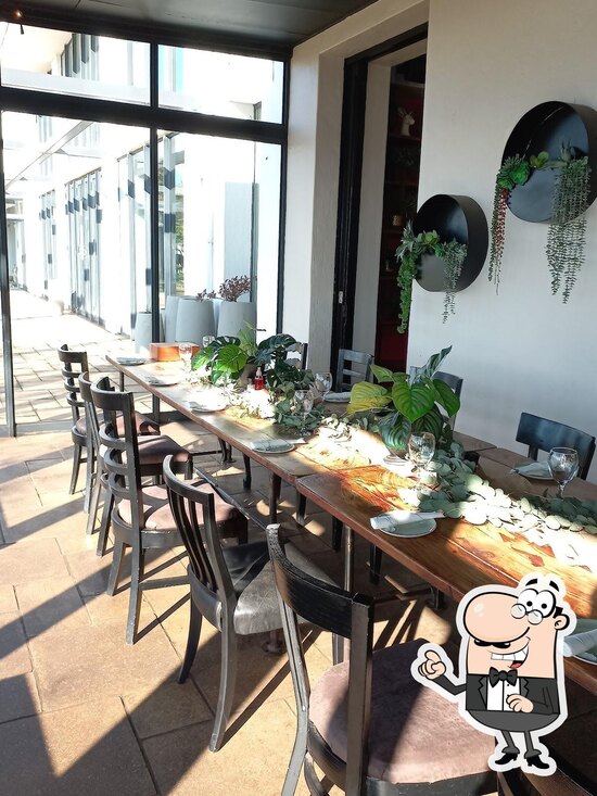 Garlingtons Bistro, Hilton - Restaurant menu, prices and reviews
