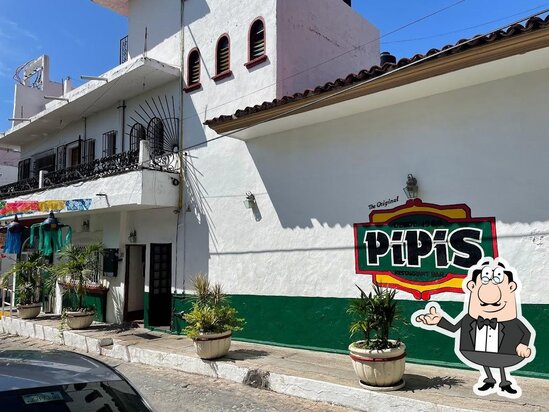 Menu at Pipis restaurant, Puerto Vallarta