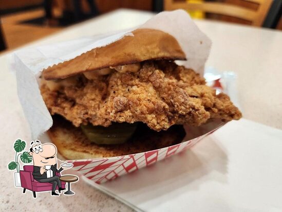 Ali's Chicken & Waffles, San Diego - Restaurant menu, prices and reviews