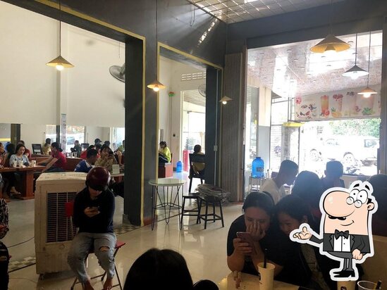 TT HOUSE - Restaurant menu, prices and reviews