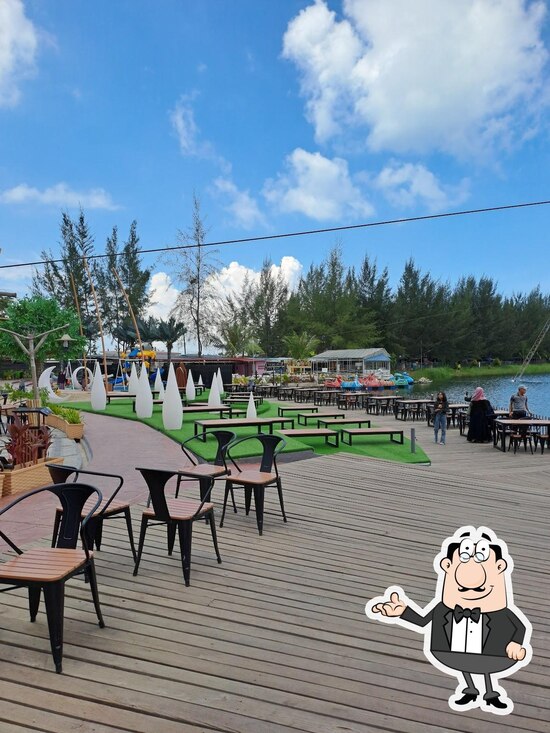 Angkringan Tepi Danau Bengkong, Batam - Restaurant menu, prices and reviews
