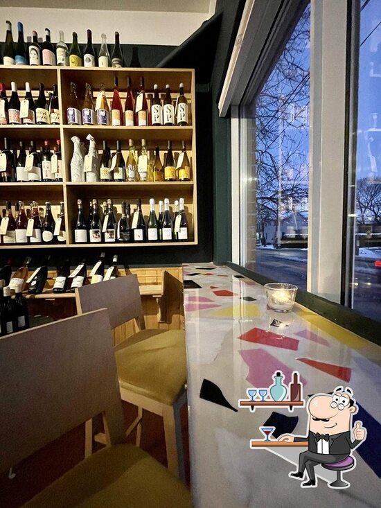 Heartbreakers Pizza, Ottawa - Restaurant menu, prices and reviews