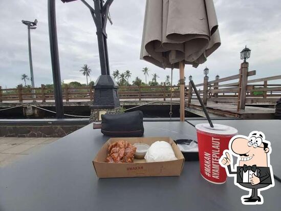 Restaurante Ayam tepi laut - Ancol, North Jakarta - Opiniones del ...