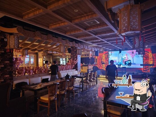 Shanghai Resto & Beer House, Makassar - Restaurant menu, prices and reviews