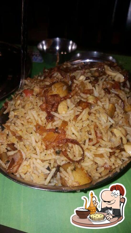 Milan Veg Restaurant Karama, Dubai, Hitoof Bld، flat no 109 - 35 20 B ...