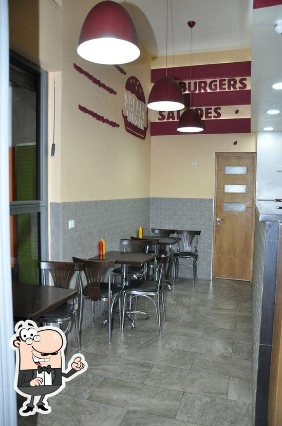 Salam Burger restaurant, Agadir, CC82+297 - Restaurant reviews
