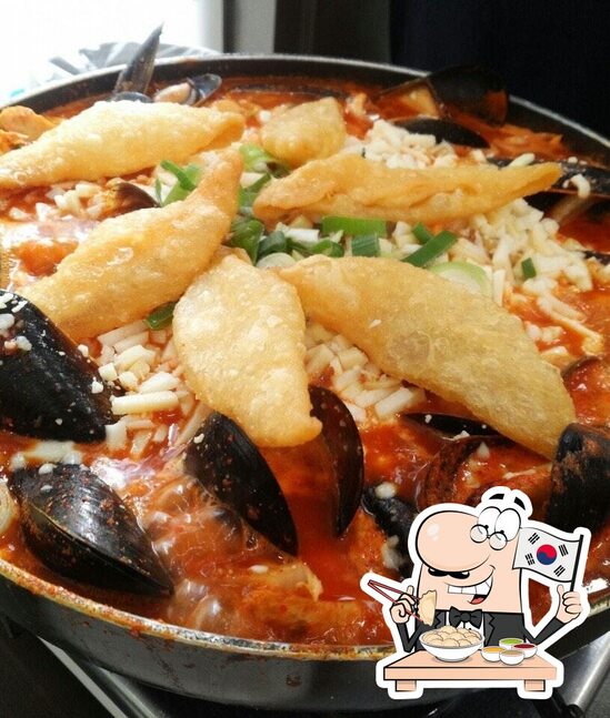 Mukshidonna restaurant, Seoul, 22 Hongik-ro 6-gil