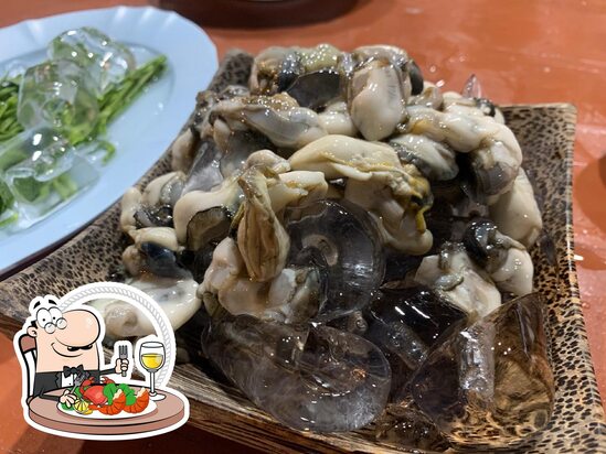 Menu at Yindee restaurant, Rayong, Ror. 1001 Mae Ramphueng Beach Road