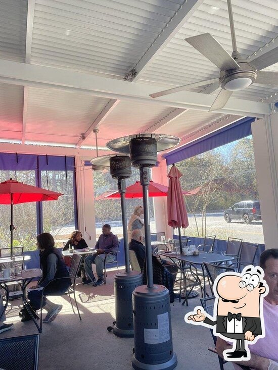 Menu at KISS Cafe, Johns Island, Crowne Commons Way #C1