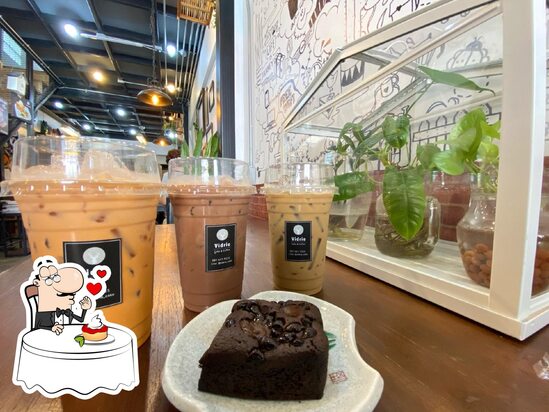 Menu at Vidrio cafe, Bangkok