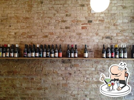 jaja pub & bar, Berlin - Restaurant menu and reviews