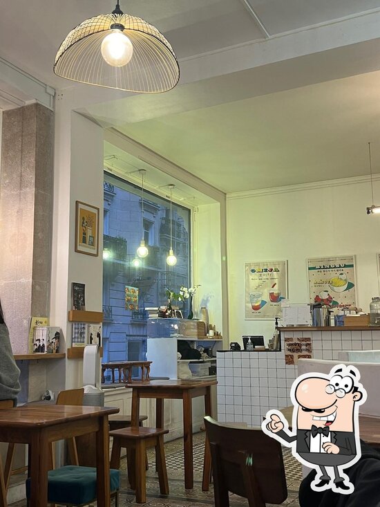 +82 PARIS, Paris - Restaurant menu, prices and reviews