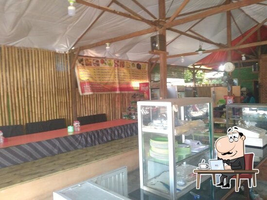 Saung Bambu restaurant, Makassar - Restaurant reviews