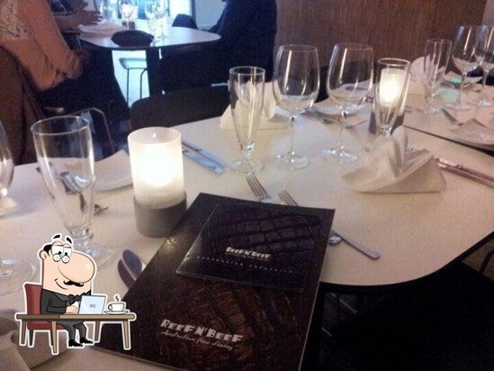 Reef N' Beef, Copenhagen - Restaurant menu, prices and reviews