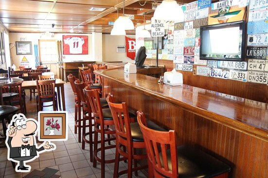 West Main Pizza in Portsmouth - Restaurant menu and reviews