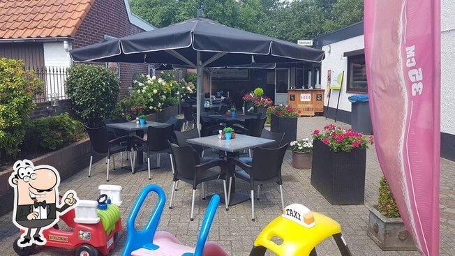 Cafetaria "De Köster", Weert - Restaurantspeisekarten und Bewertungen