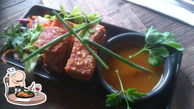 Commercial Boutique Hotel in Tenterfield - Restaurant menu and reviews