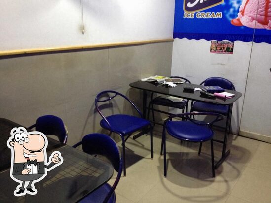 Snoosh Ice Cream Parlour, Kochi, S.A Road - Restaurant reviews