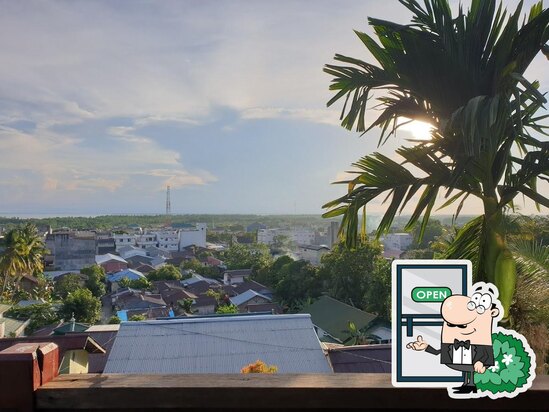 NUANSA ROOFTOP CAFE, Tarakan - Opiniones del restaurante
