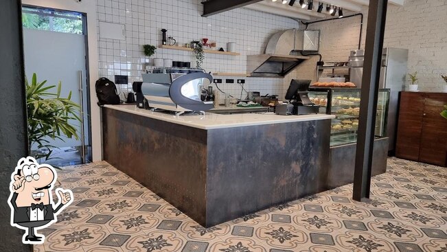 Javaphile Juhu, Mumbai - Restaurant menu, prices and reviews