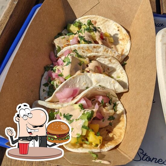 Stones Throw in Tampa - Restaurant menu and reviews
