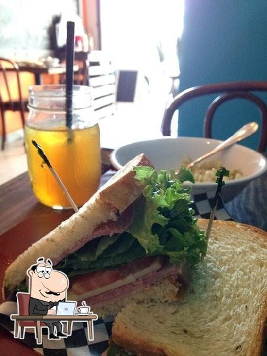 Blue Luna Café, Tijuana - Restaurant menu, prices and reviews