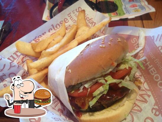 Red Robin Gourmet Burgers and Brews in Wenatchee - Restaurant menu and ...