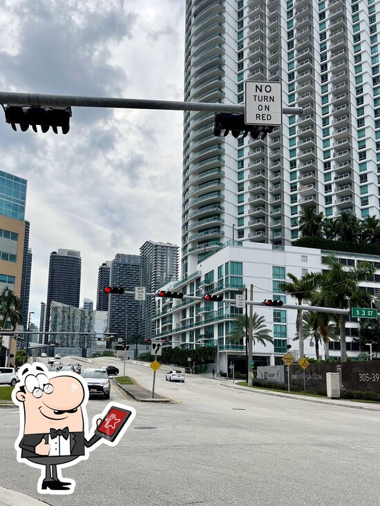 The Loop, Miami, Eleventh Street - Restaurant menu, prices and reviews