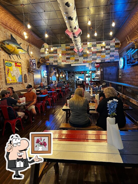 TOT'S BBQ in Findlay - Restaurant reviews