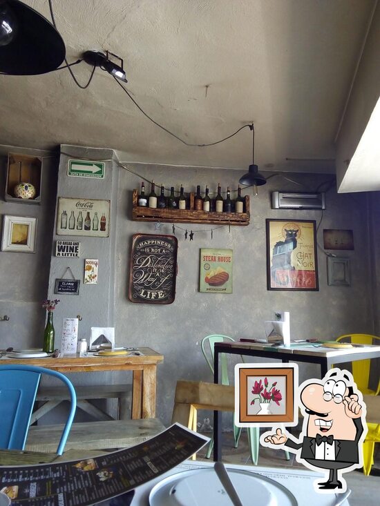 Tres Cuartos steakhouse, Mexico City, Av. José María Castorena 358 ...