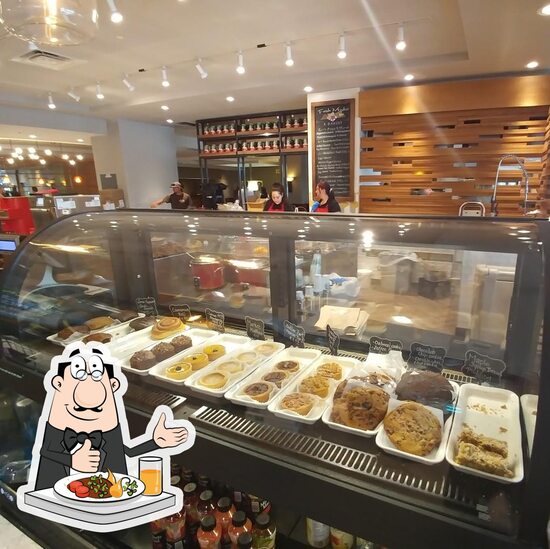 Fresh Market & Bakery in Niagara Falls